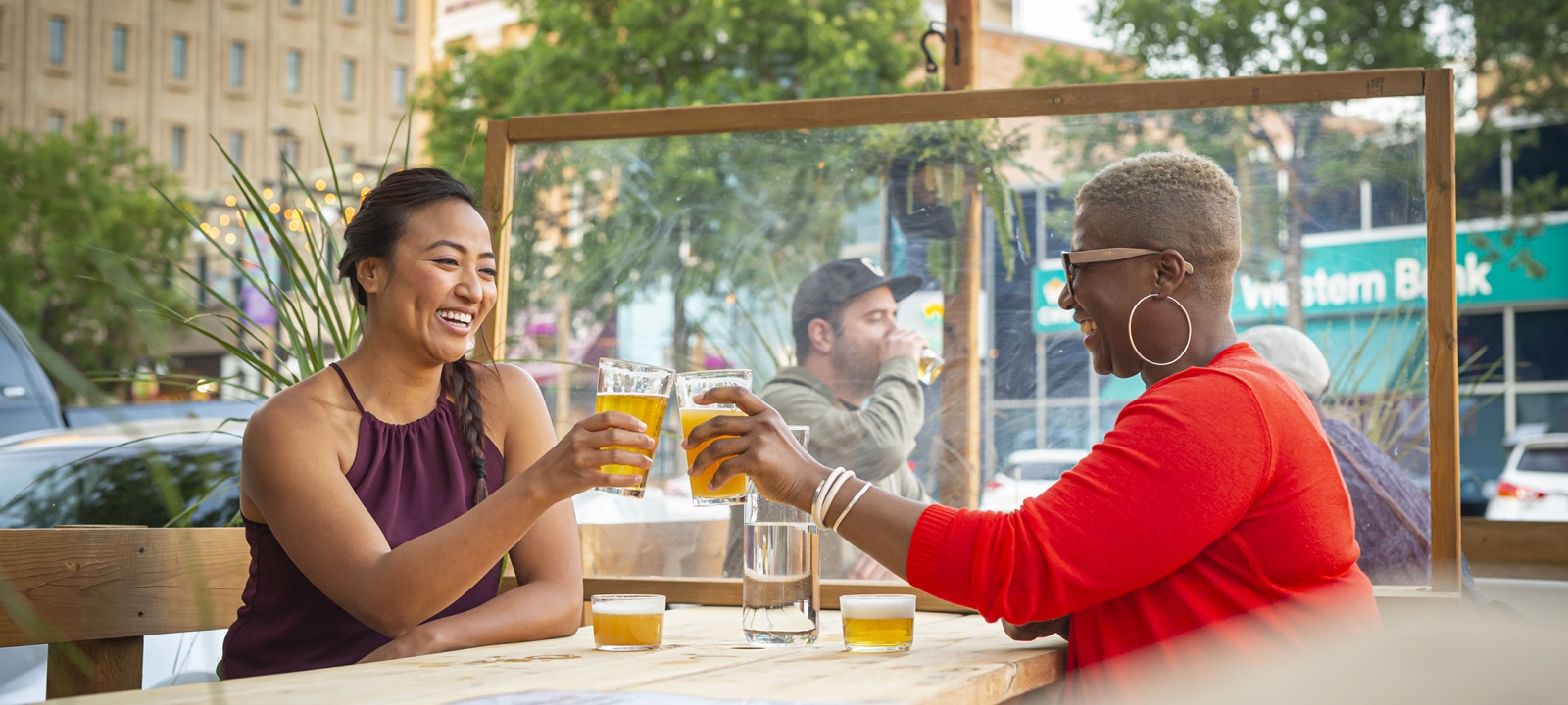 Experience Summer in Saskatoon: Festivals, Nature, and Fun